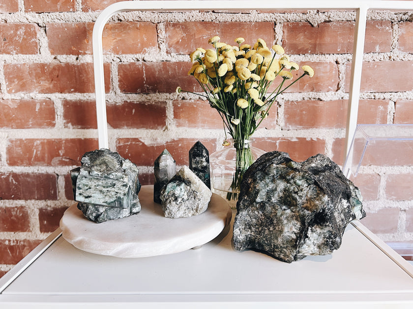 Emerald – Wild Alabaster